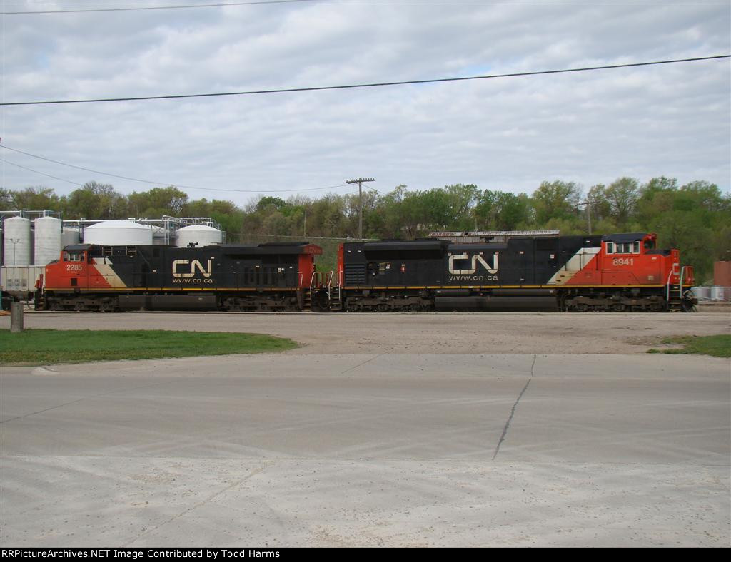 CN 2285